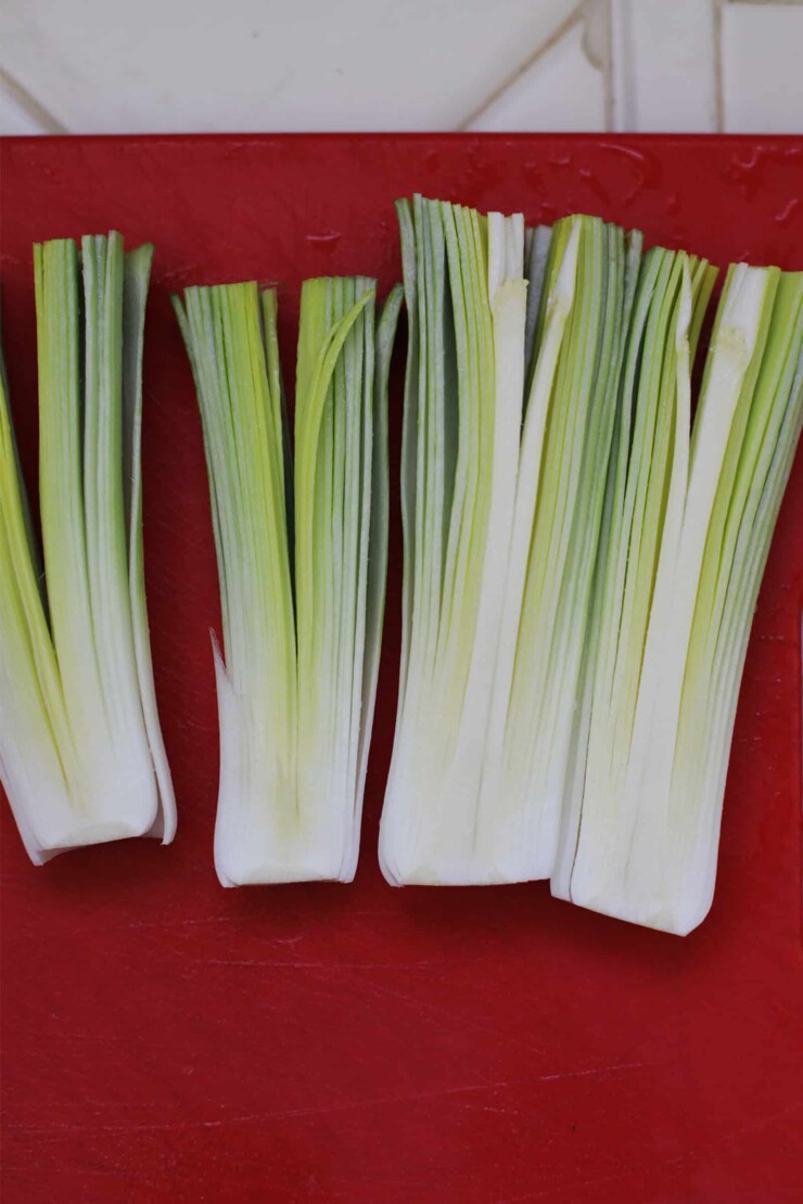 How To Clean And Prepare Leeks — Salt & Wind Travel
