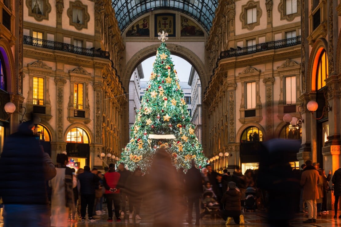 Buon Natale! Italian Christmas Traditions Guide — Salt & Wind Travel