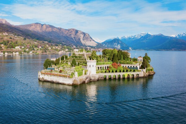 A Guide To 7 Of The Most Beautiful Lakes In Italy — Salt & Wind Travel